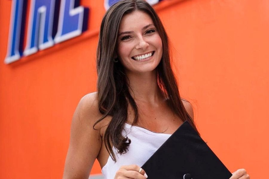 Hasley Pitman Wiki, Age, Biography, Net Worth, Family, Facts & Images