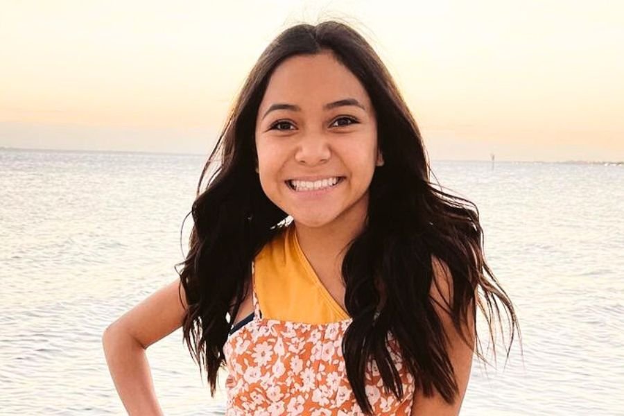 NayVee Nelson Wiki, Age, Biography, Boyfriend, Net Worth, Family, Facts ...